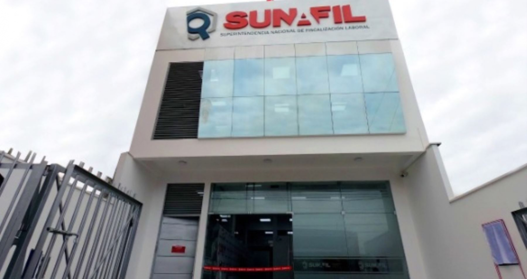 MINSA dispone nuevos criterios para la vigilancia en salud y seguridad ocupacional - Contadores ...